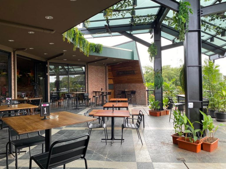 About Restaurant - Restoran Beautika Manado